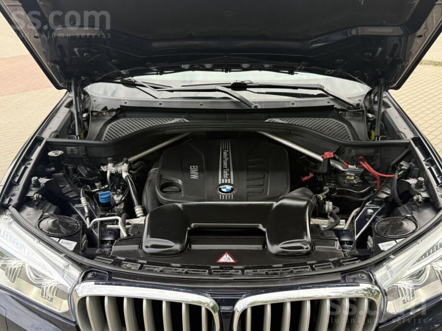 Zils BMW X5 2014 Liepāja, ar dzinēja tilpumu 3.00 L un nobraukumu 117 tūkst. km par 21900 €, foto 32 vietnē AUTOMOTO.COM.LV