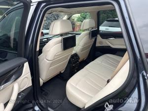 Синий БМВ Х5 2014 в Таллин, объемом двигателя 3.00 л и пробегом 277 тыс. км за 22800 €, фото 9 на AUTOMOTO.COM.LV
