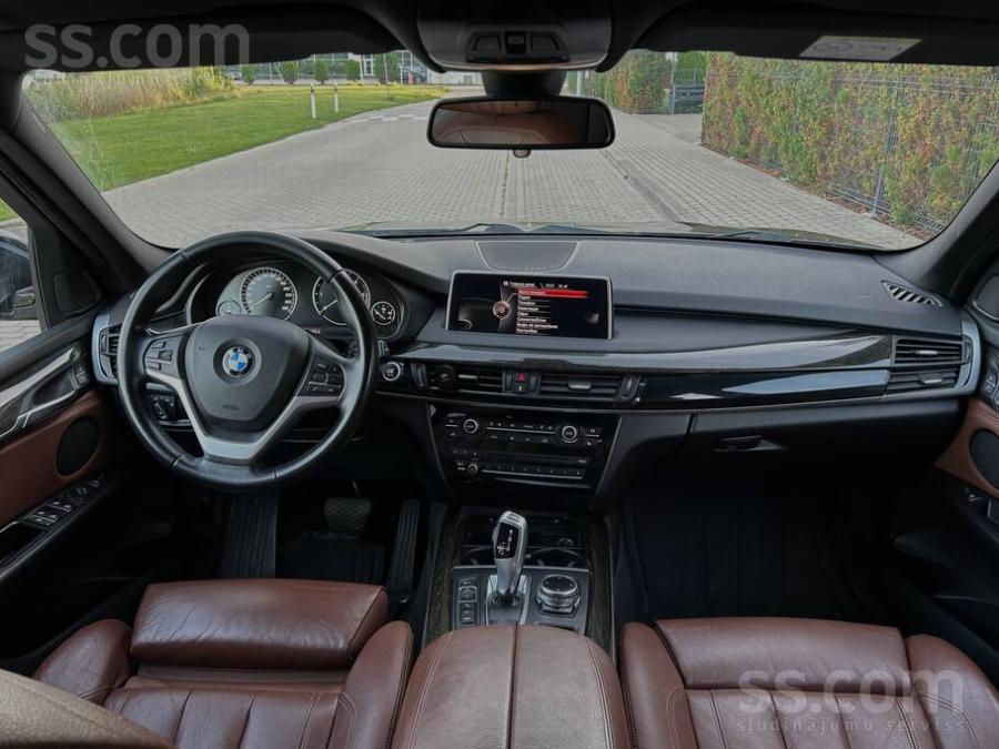 Blue BMW X5 2014 in Jurmala, with an engine capacity of 3.00 L and mileage of 310 thousand km for 19000 €, photo 6 on AUTOMOTO.COM.LV