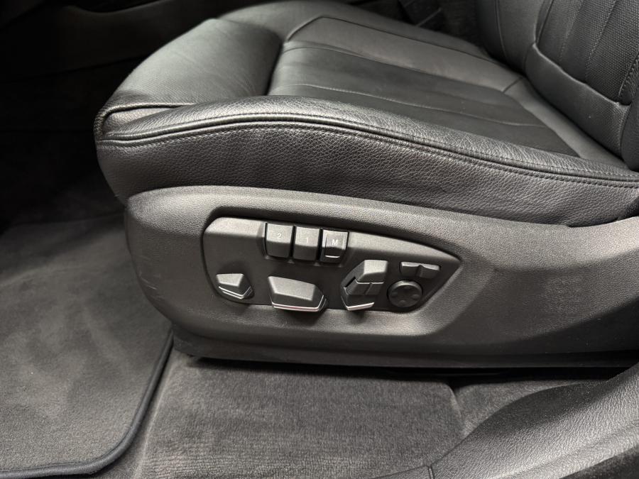 Zils BMW X5 2014 Rīga, ar dzinēja tilpumu 3.00 L un nobraukumu 183 tūkst. km par 19990 €, foto 11 vietnē AUTOMOTO.COM.LV