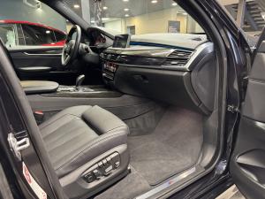 Zils BMW X5 2014 Rīga, ar dzinēja tilpumu 3.00 L un nobraukumu 183 tūkst. km par 19990 €, foto 13 vietnē AUTOMOTO.COM.LV