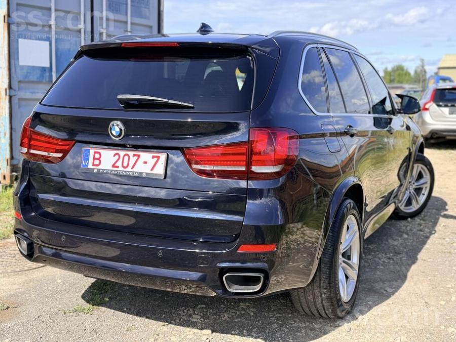 Zils BMW X5 2014 Rīga, ar dzinēja tilpumu 2.00 L un nobraukumu 259 tūkst. km par 18995 €, foto 5 vietnē AUTOMOTO.COM.LV