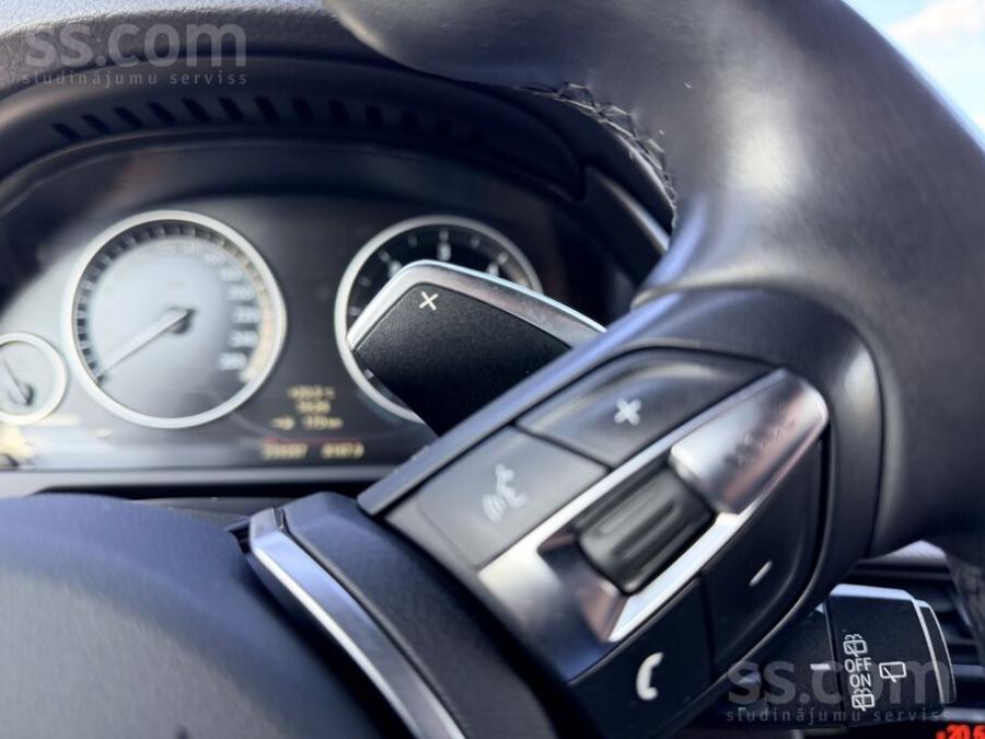 Zils BMW X5 2014 Rīga, ar dzinēja tilpumu 2.00 L un nobraukumu 259 tūkst. km par 18995 €, foto 16 vietnē AUTOMOTO.COM.LV