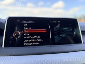 Zils BMW X5 2014 Rīga, ar dzinēja tilpumu 2.00 L un nobraukumu 259 tūkst. km par 18995 €, foto 28 vietnē AUTOMOTO.COM.LV