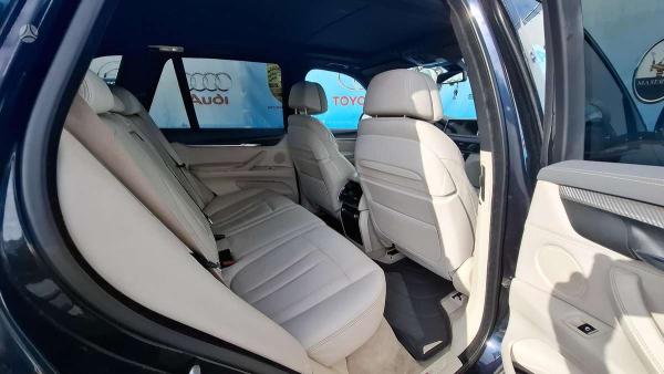 Blue BMW X5 2014 in Siauliai, with an engine capacity of 2.99 L and mileage of 278 thousand km for 20900 €, photo 9 on AUTOMOTO.COM.LV
