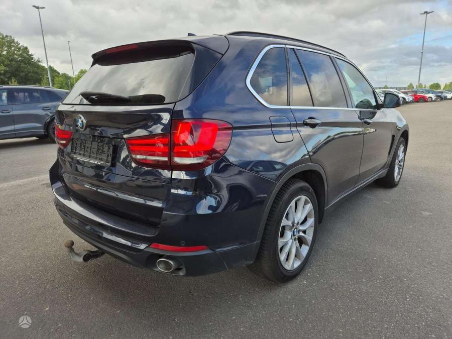 Zils BMW X5 2014 Kauņa, ar dzinēja tilpumu 2.99 L un nobraukumu 330 tūkst. km par 10800 €, foto 5 vietnē AUTOMOTO.COM.LV