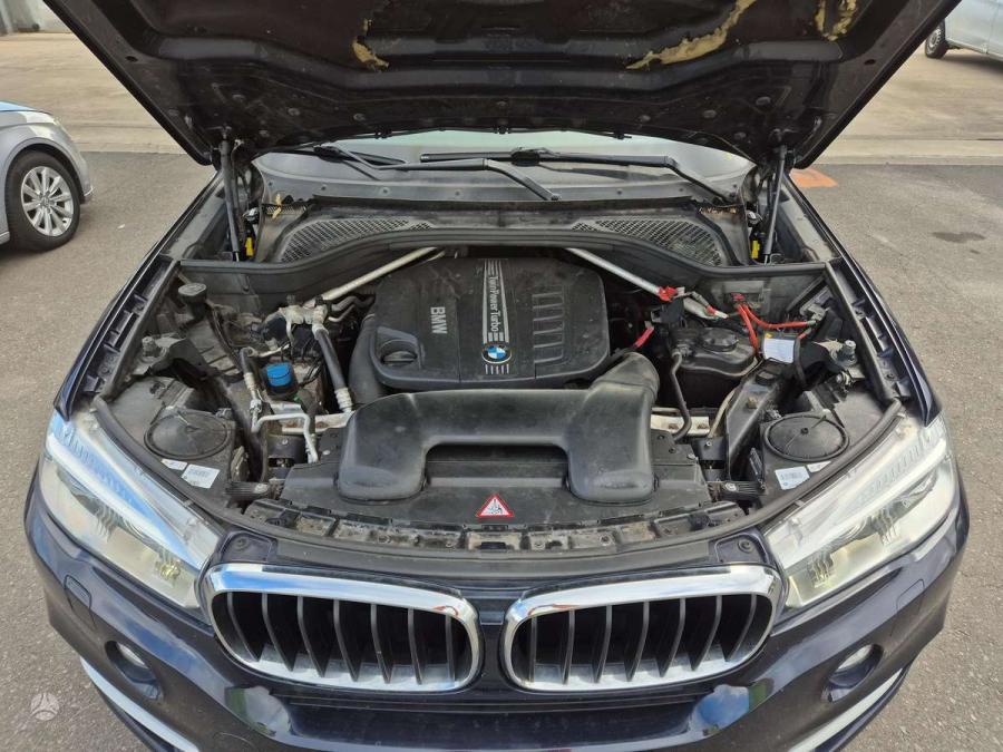 Zils BMW X5 2014 Kauņa, ar dzinēja tilpumu 2.99 L un nobraukumu 330 tūkst. km par 10800 €, foto 9 vietnē AUTOMOTO.COM.LV