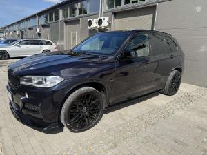 Blue BMW X5 2014 in Vilnius, with an engine capacity of 0.30 L and mileage of 317 thousand km for 20000 €, photo 1 on AUTOMOTO.COM.LV