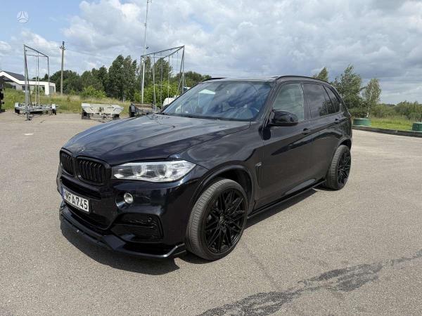 Zils BMW X5 2014 Viļņa, ar dzinēja tilpumu 0.30 L un nobraukumu 317 tūkst. km par 20000 €, foto 6 vietnē AUTOMOTO.COM.LV