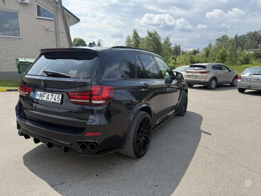 Blue BMW X5 2014 in Vilnius, with an engine capacity of 0.30 L and mileage of 317 thousand km for 20000 €, photo 8 on AUTOMOTO.COM.LV