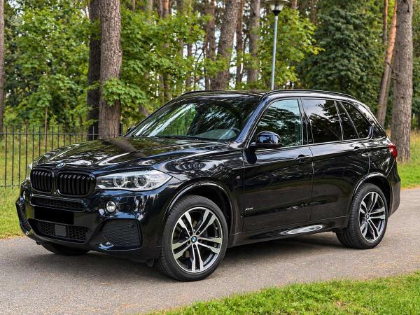 БМВ Х5 2014 в Вильнюс на AUTOMOTO.COM.LV Синий БМВ Х5 2014 в Вильнюс, объемом двигателя 2.99 л и пробегом 205 тыс. км за 19900 €, фото 1 на AUTOMOTO.COM.LV