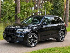 Zils BMW X5 2014 Viļņa, ar dzinēja tilpumu 2.99 L un nobraukumu 205 tūkst. km par 19900 €, foto  vietnē AUTOMOTO.COM.LV