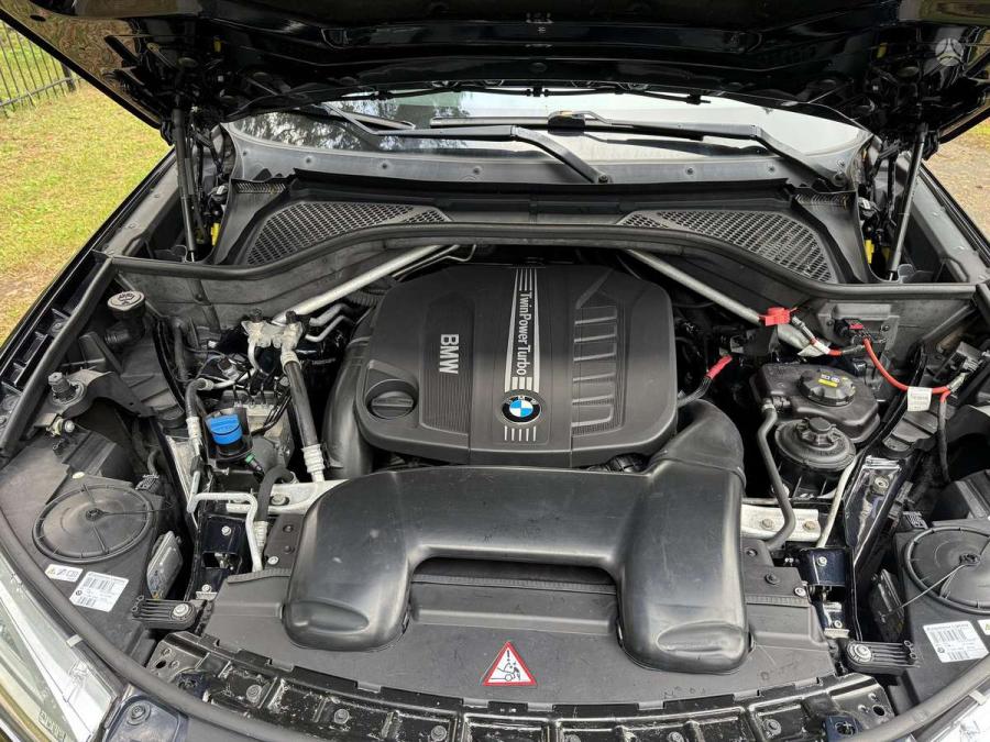 Zils BMW X5 2014 Viļņa, ar dzinēja tilpumu 2.99 L un nobraukumu 205 tūkst. km par 19900 €, foto 46 vietnē AUTOMOTO.COM.LV
