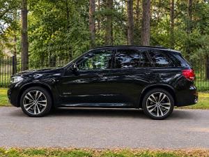 Blue BMW X5 2014 in Vilnius, with an engine capacity of 2.99 L and mileage of 205 thousand km for 19900 €, photo 14 on AUTOMOTO.COM.LV