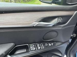 Blue BMW X5 2014 in Vilnius, with an engine capacity of 2.99 L and mileage of 205 thousand km for 19900 €, photo 40 on AUTOMOTO.COM.LV