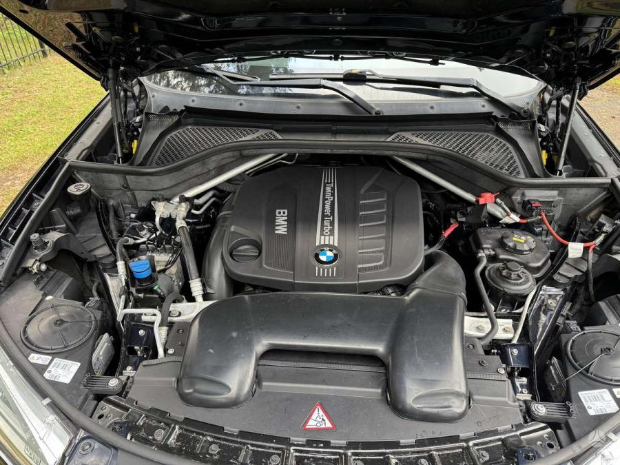 Blue BMW X5 2014 in Vilnius, with an engine capacity of 2.99 L and mileage of 205 thousand km for 19900 €, photo 46 on AUTOMOTO.COM.LV