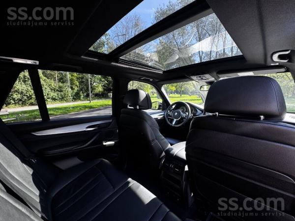 Blue BMW X5 2014 in Riga, with an engine capacity of 3.00 L and mileage of 275 thousand km for 18500 €, photo 5 on AUTOMOTO.COM.LV