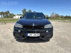 Zils BMW X5 2015 Liepāja, ar dzinēja tilpumu 3.00 L un nobraukumu 188 tūkst. km par 24000 €, foto 1 vietnē AUTOMOTO.COM.LV