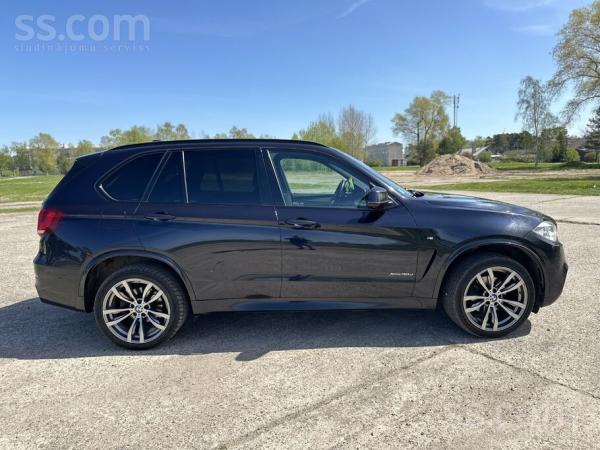 Blue BMW X5 2015 in Liepaja, with an engine capacity of 3.00 L and mileage of 188 thousand km for 24000 €, photo 4 on AUTOMOTO.COM.LV