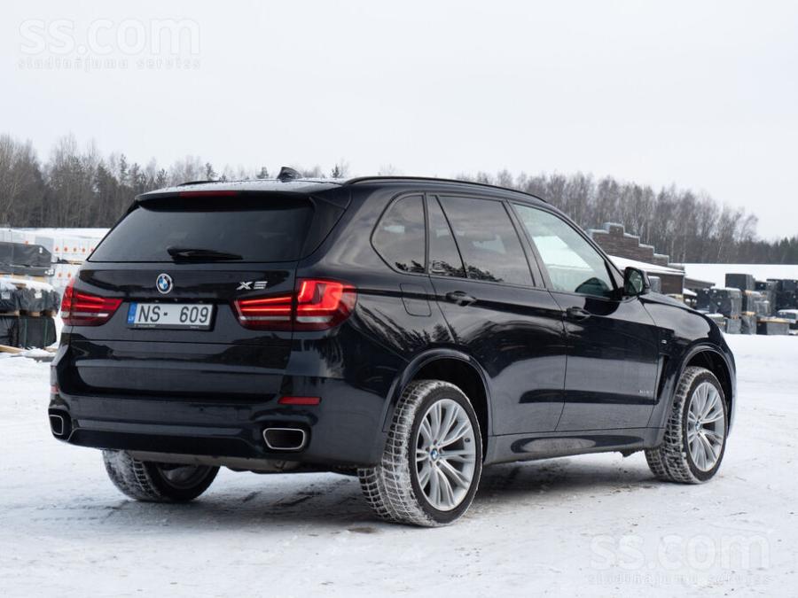 Zils BMW X5 2015 Limbaži, ar dzinēja tilpumu 3.00 L un nobraukumu 210 tūkst. km par 23380 €, foto 5 vietnē AUTOMOTO.COM.LV