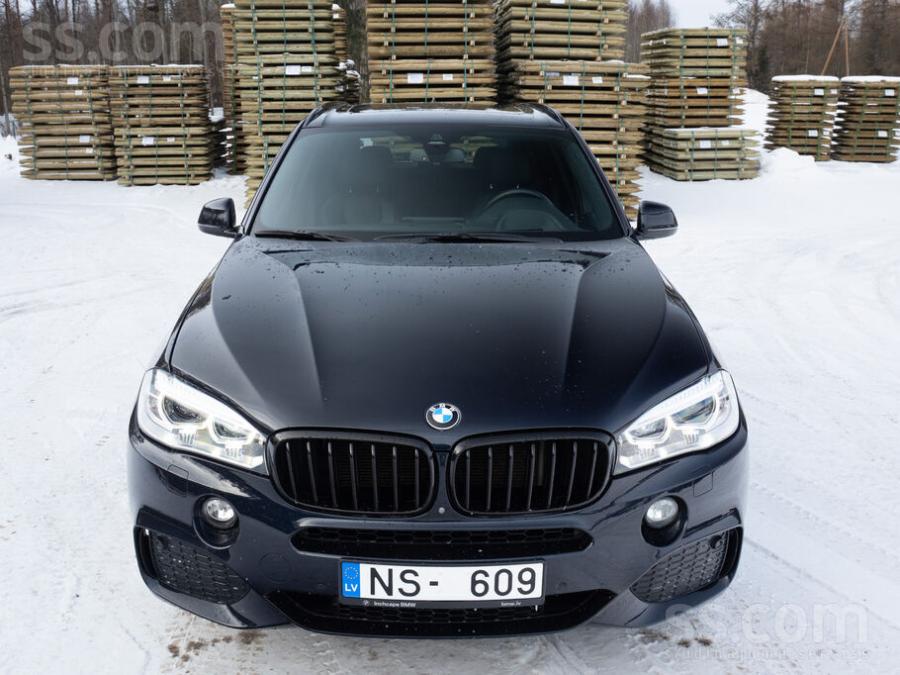 Zils BMW X5 2015 Limbaži, ar dzinēja tilpumu 3.00 L un nobraukumu 210 tūkst. km par 23380 €, foto 20 vietnē AUTOMOTO.COM.LV