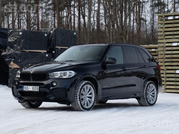 Zils BMW X5 2015 Limbaži, ar dzinēja tilpumu 3.00 L un nobraukumu 210 tūkst. km par 23280 €, foto 2 vietnē AUTOMOTO.COM.LV