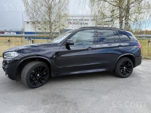Zils BMW X5 2015 Rīga, ar dzinēja tilpumu 3.00 L un nobraukumu 260 tūkst. km par 28000 €, foto 3 vietnē AUTOMOTO.COM.LV