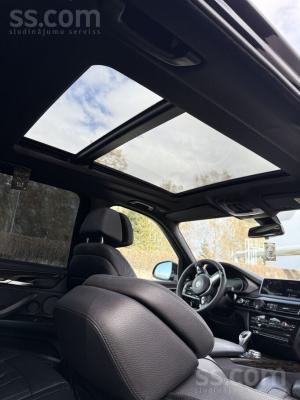 Zils BMW X5 2015 Rīga, ar dzinēja tilpumu 3.00 L un nobraukumu 260 tūkst. km par 28000 €, foto 10 vietnē AUTOMOTO.COM.LV