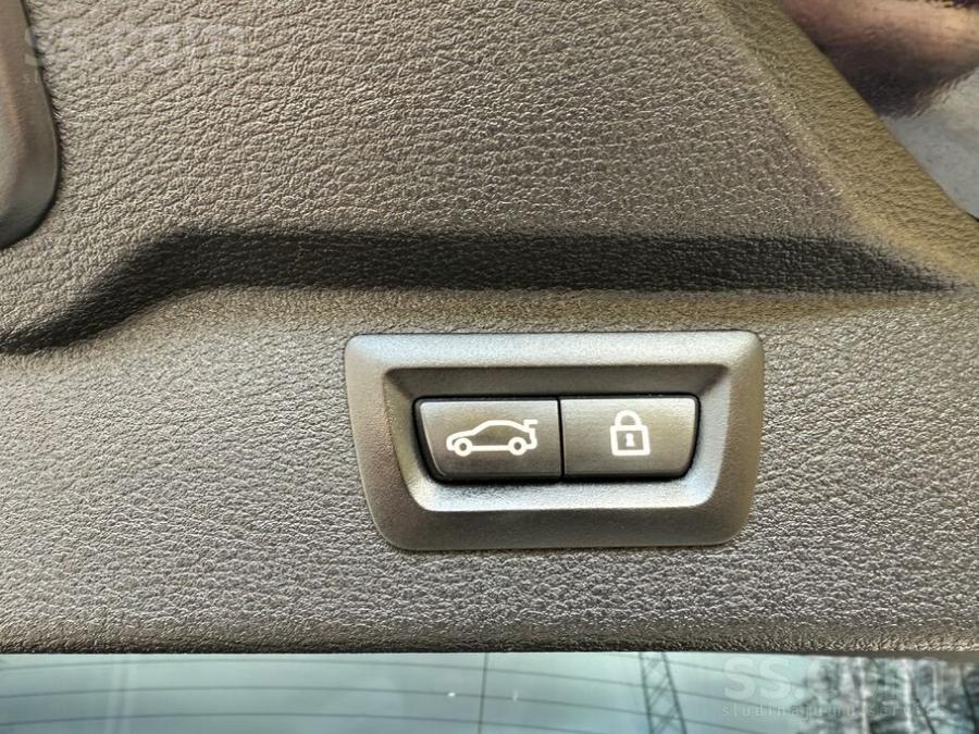 Zils BMW X5 2015 Rīga, ar dzinēja tilpumu 3.00 L un nobraukumu 260 tūkst. km par 28000 €, foto 11 vietnē AUTOMOTO.COM.LV