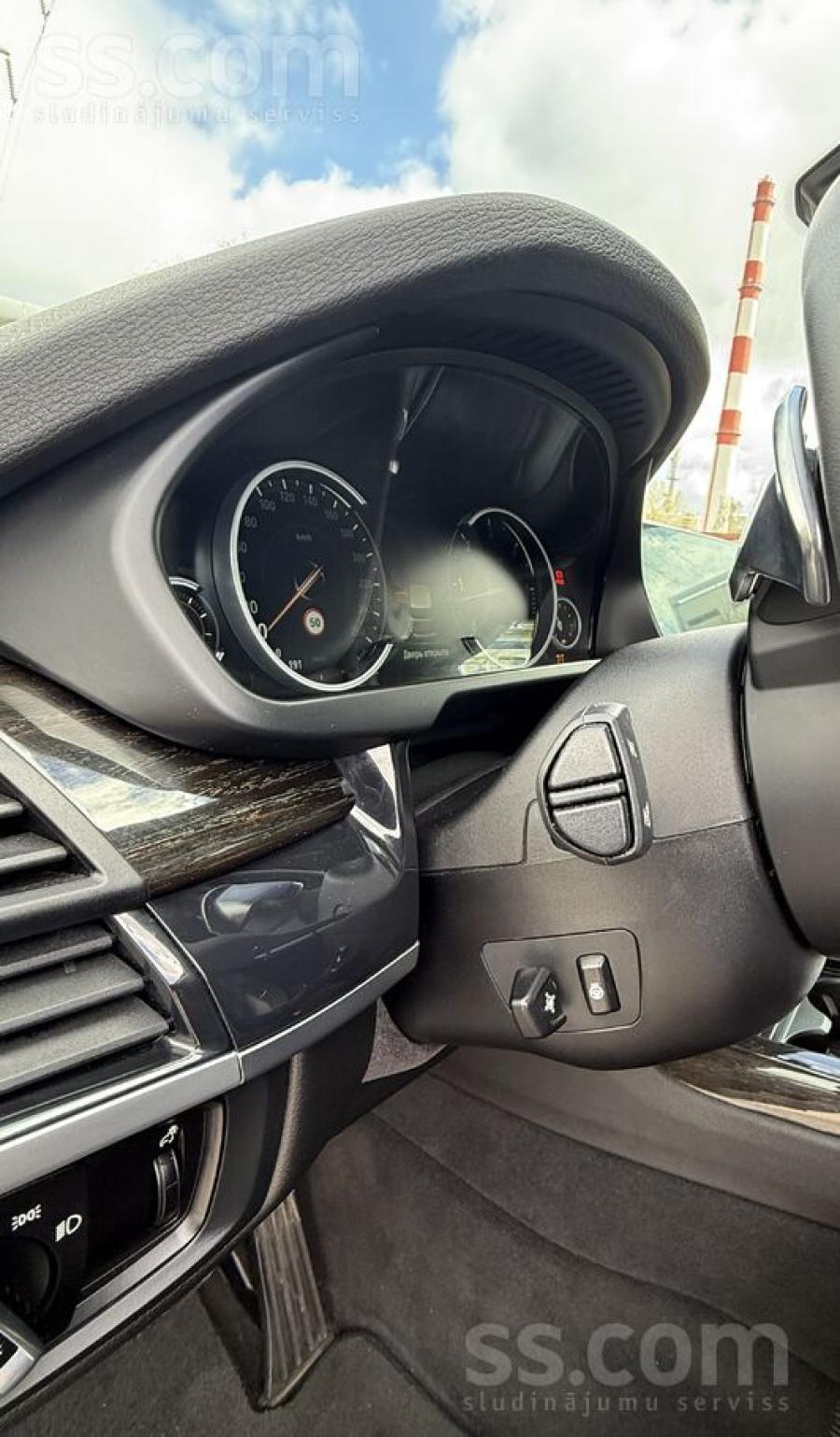 Zils BMW X5 2015 Rīga, ar dzinēja tilpumu 3.00 L un nobraukumu 260 tūkst. km par 28000 €, foto 13 vietnē AUTOMOTO.COM.LV