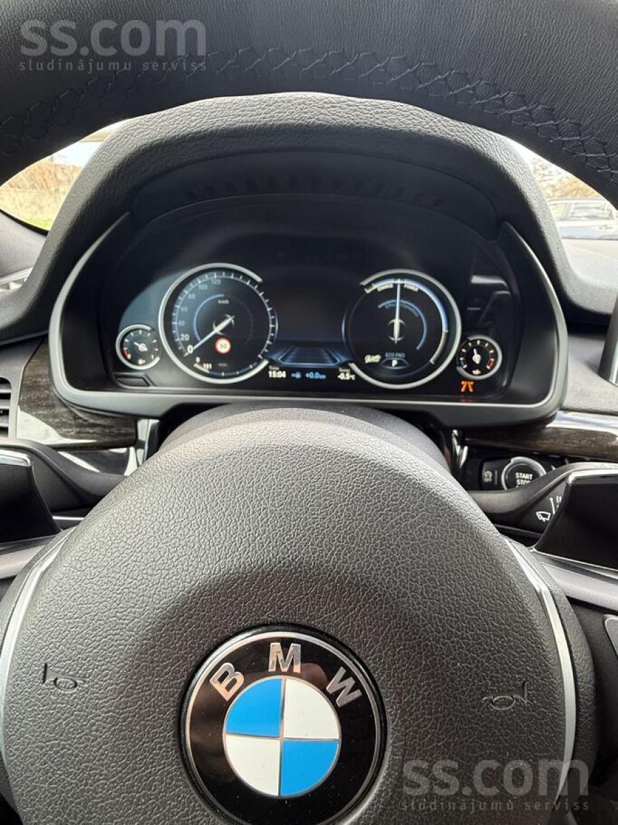 Zils BMW X5 2015 Rīga, ar dzinēja tilpumu 3.00 L un nobraukumu 260 tūkst. km par 28000 €, foto 14 vietnē AUTOMOTO.COM.LV
