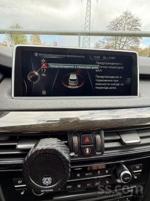 Zils BMW X5 2015 Rīga, ar dzinēja tilpumu 3.00 L un nobraukumu 260 tūkst. km par 28000 €, foto 18 vietnē AUTOMOTO.COM.LV