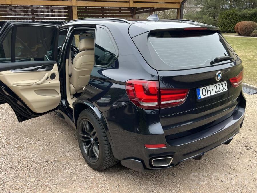 Zils BMW X5 2015 Rīga, ar dzinēja tilpumu 3.00 L un nobraukumu 0 tūkst. km par 21000 €, foto 8 vietnē AUTOMOTO.COM.LV