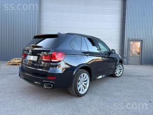 Zils BMW X5 2015 Limbaži, ar dzinēja tilpumu 3.00 L un nobraukumu 215 tūkst. km par 19990 €, foto 4 vietnē AUTOMOTO.COM.LV