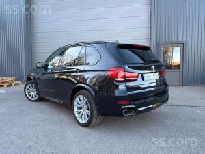 Zils BMW X5 2015 Limbaži, ar dzinēja tilpumu 3.00 L un nobraukumu 215 tūkst. km par 19990 €, foto 5 vietnē AUTOMOTO.COM.LV