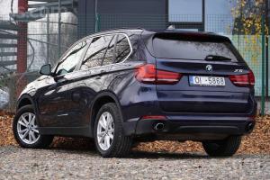 Zils BMW X5 2015 Rīga, ar dzinēja tilpumu 3.00 L un nobraukumu 315 tūkst. km par 12900 €, foto 9 vietnē AUTOMOTO.COM.LV