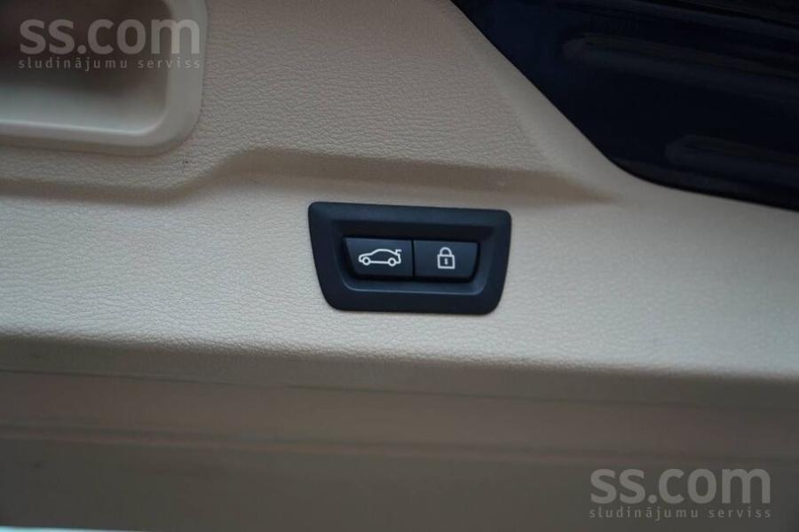Zils BMW X5 2015 Rīga, ar dzinēja tilpumu 3.00 L un nobraukumu 315 tūkst. km par 12900 €, foto 13 vietnē AUTOMOTO.COM.LV