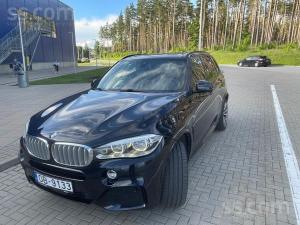 Blue BMW X5 2015 in Riga, with an engine capacity of 3.00 L and mileage of 213 thousand km for 20999 €, photo 6 on AUTOMOTO.COM.LV
