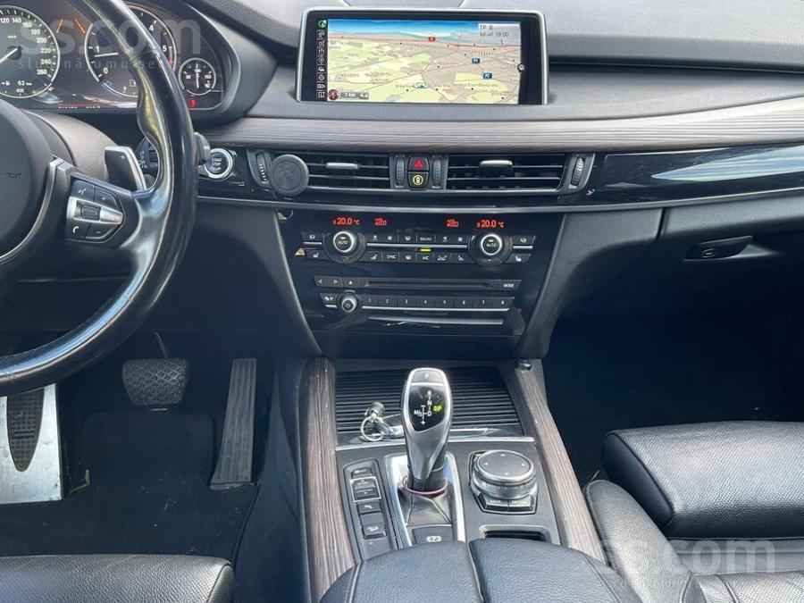 Blue BMW X5 2015 in Riga, with an engine capacity of 3.00 L and mileage of 213 thousand km for 20999 €, photo 19 on AUTOMOTO.COM.LV