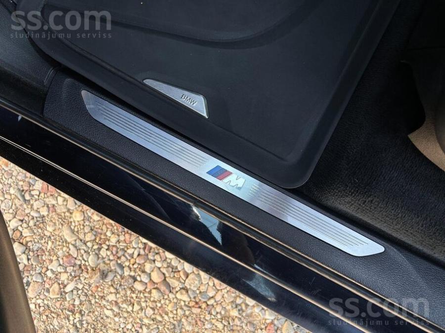 Blue BMW X5 2015 in Riga, with an engine capacity of 3.00 L and mileage of 242 thousand km for 23499 €, photo 11 on AUTOMOTO.COM.LV