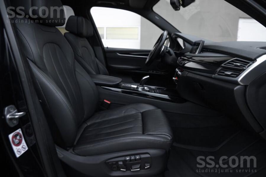 Blue BMW X5 2015 in Riga, with an engine capacity of 3.00 L and mileage of 242 thousand km for 23499 €, photo 15 on AUTOMOTO.COM.LV