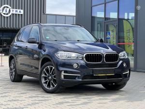 Blue BMW X5 2015 in Siauliai, with an engine capacity of 2.99 L and mileage of 275 thousand km for 16400 €, photo 13 on AUTOMOTO.COM.LV