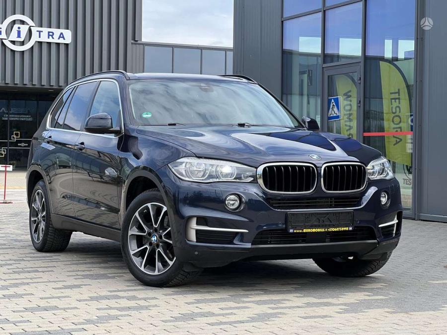 Blue BMW X5 2015 in Siauliai, with an engine capacity of 2.99 L and mileage of 275 thousand km for 16400 €, photo 13 on AUTOMOTO.COM.LV