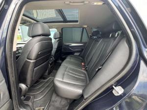 Blue BMW X5 2015 in Siauliai, with an engine capacity of 2.99 L and mileage of 275 thousand km for 16400 €, photo 27 on AUTOMOTO.COM.LV