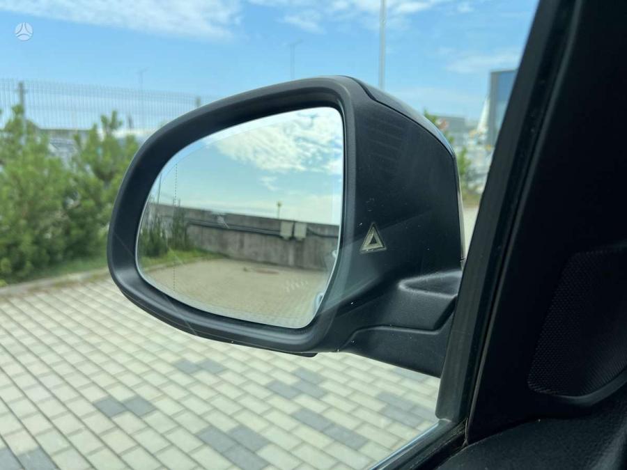 Blue BMW X5 2015 in Siauliai, with an engine capacity of 2.99 L and mileage of 275 thousand km for 16400 €, photo 40 on AUTOMOTO.COM.LV