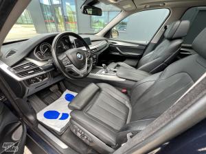 Blue BMW X5 2015 in Siauliai, with an engine capacity of 3.00 L and mileage of 275 thousand km for 16400 €, photo 16 on AUTOMOTO.COM.LV