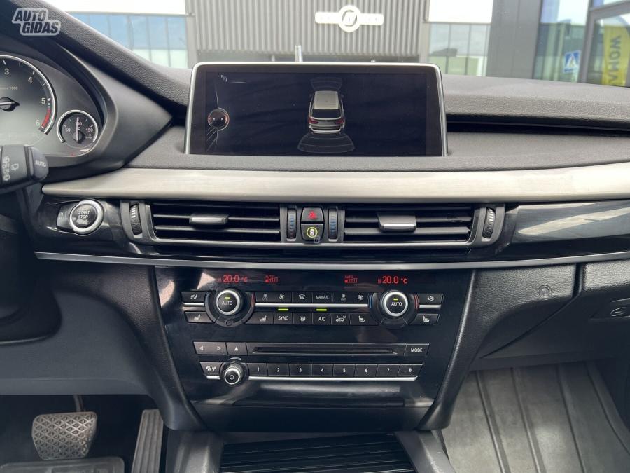 Blue BMW X5 2015 in Siauliai, with an engine capacity of 3.00 L and mileage of 275 thousand km for 16400 €, photo 20 on AUTOMOTO.COM.LV