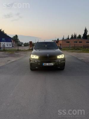 Zils BMW X5 2015 Bauska, ar dzinēja tilpumu 3.00 L un nobraukumu 310 tūkst. km par 18000 €, foto 7 vietnē AUTOMOTO.COM.LV