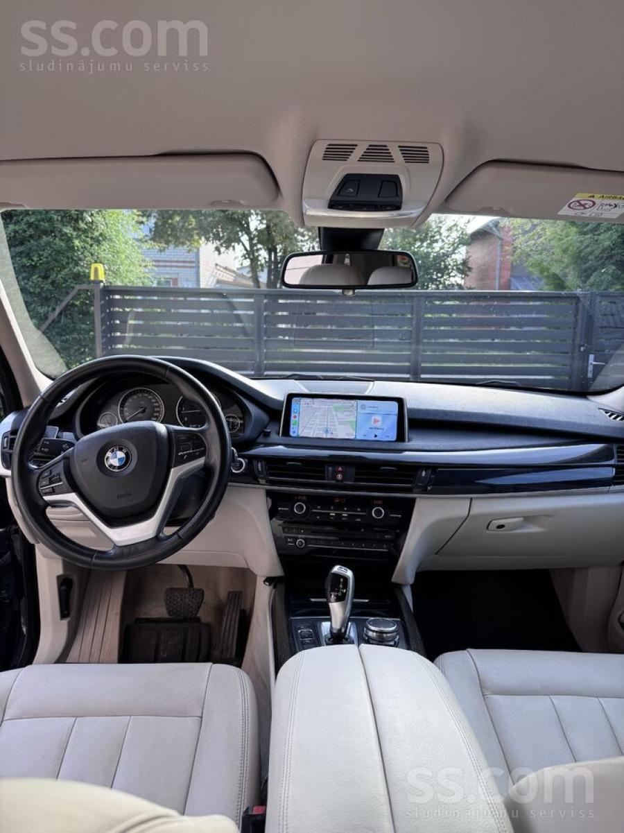 Blue BMW X5 2015 in Riga, with an engine capacity of 3.00 L and mileage of 190 thousand km for 17500 €, photo 11 on AUTOMOTO.COM.LV