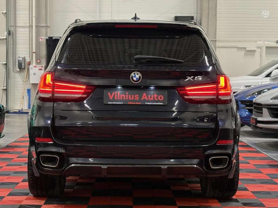 Zils BMW X5 2015 Viļņa, ar dzinēja tilpumu 2.99 L un nobraukumu 297 tūkst. km par 18490 €, foto 6 vietnē AUTOMOTO.COM.LV
